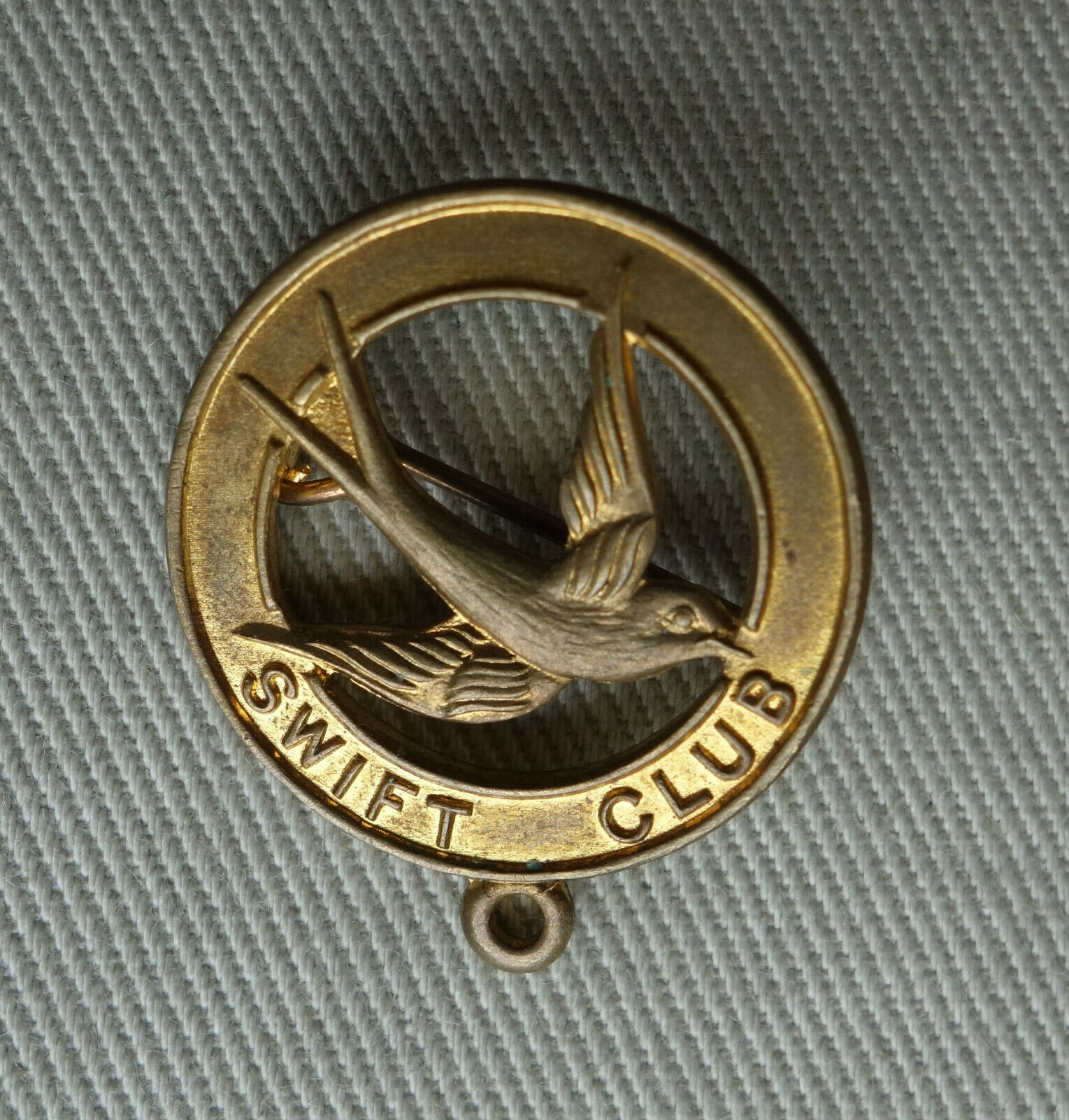 Rare Comics Badges, Free Gifts and more on offer in latest Phil-Comics ...