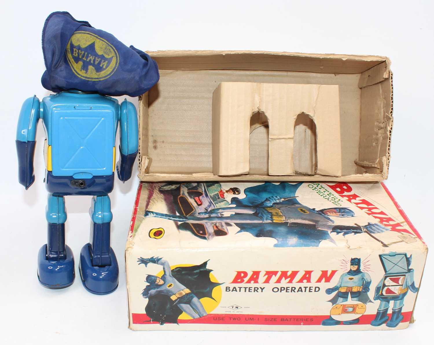 Rare boxed Batman robot attracts fierce bidding in latest Lacy Scott ...