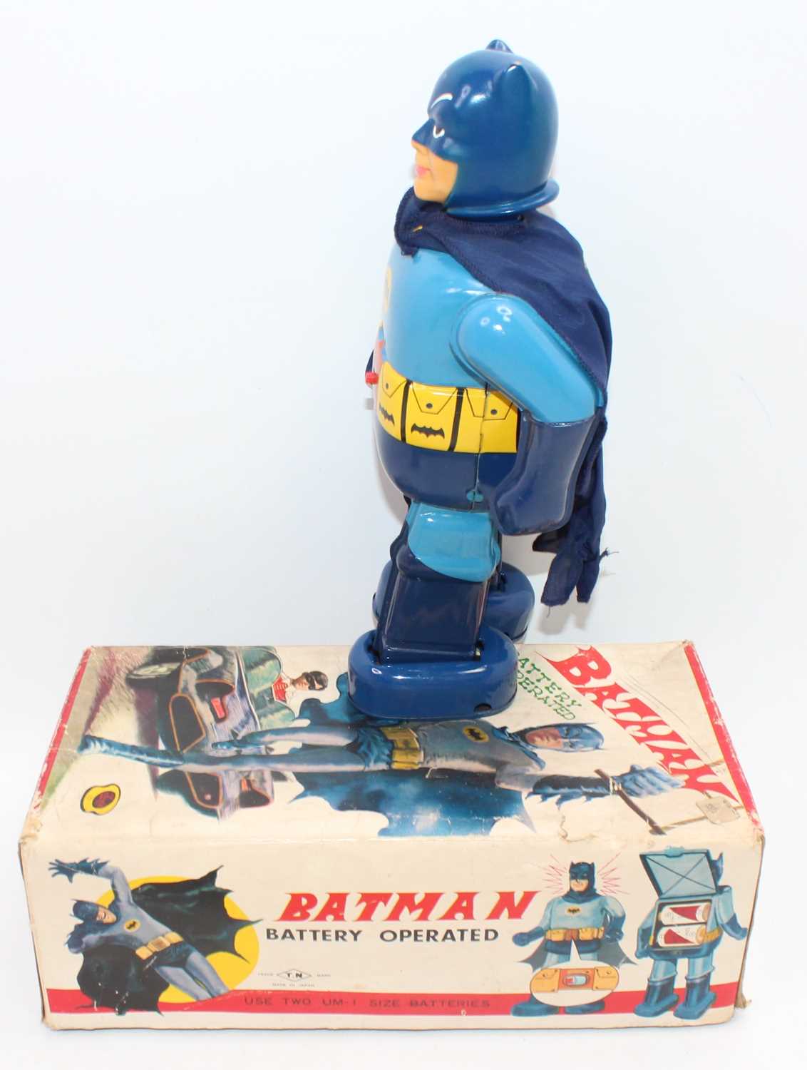 Rare boxed Batman robot attracts fierce bidding in latest Lacy Scott ...