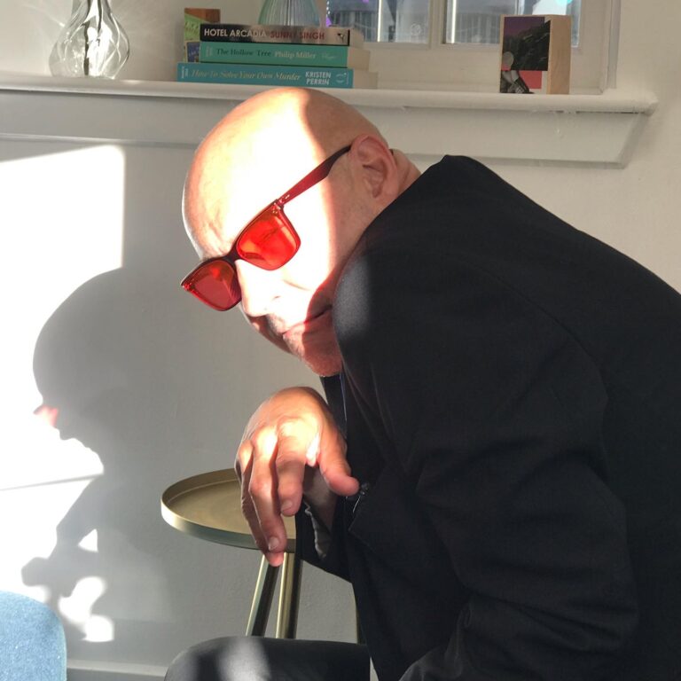 Grant Morrison MBE announced as Special Guest at Lakes International ...